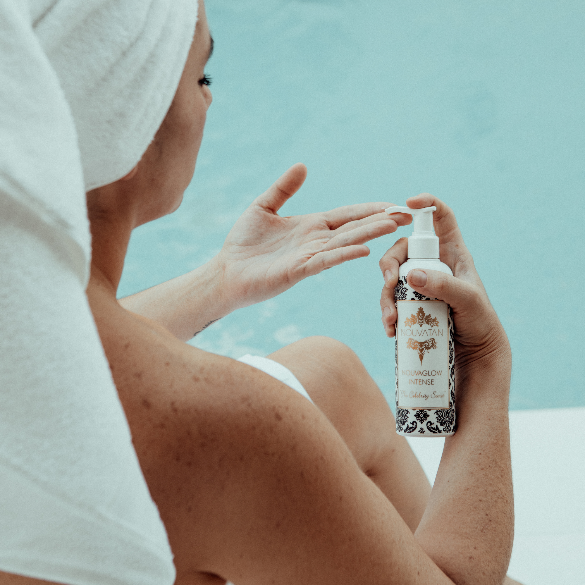 Nouvaglow Gradual Tan Moisturiser – The Tanning Company AE